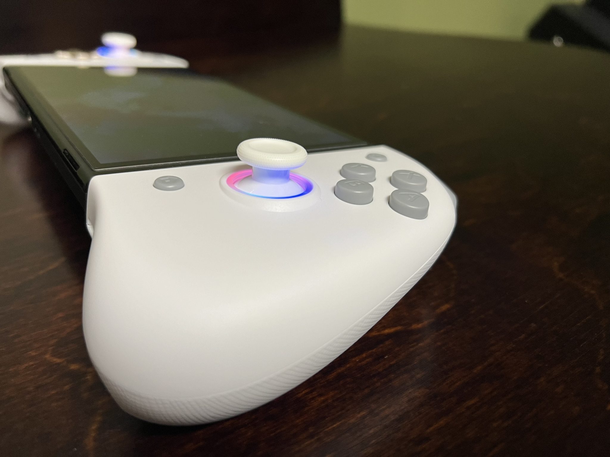 Review: DOYOKY RGB Joy Pad Controller for the Nintendo Switch ...