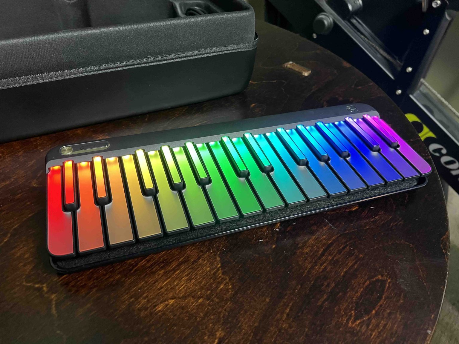 PopuPiano Smart Portable Piano Review - Handheld Gaming Community